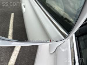 White Lexus RX 2011 in Riga, with an engine capacity of 3.50 L and mileage of 248 thousand km for 14900 €, photo 11 on AUTOMOTO.COM.LV