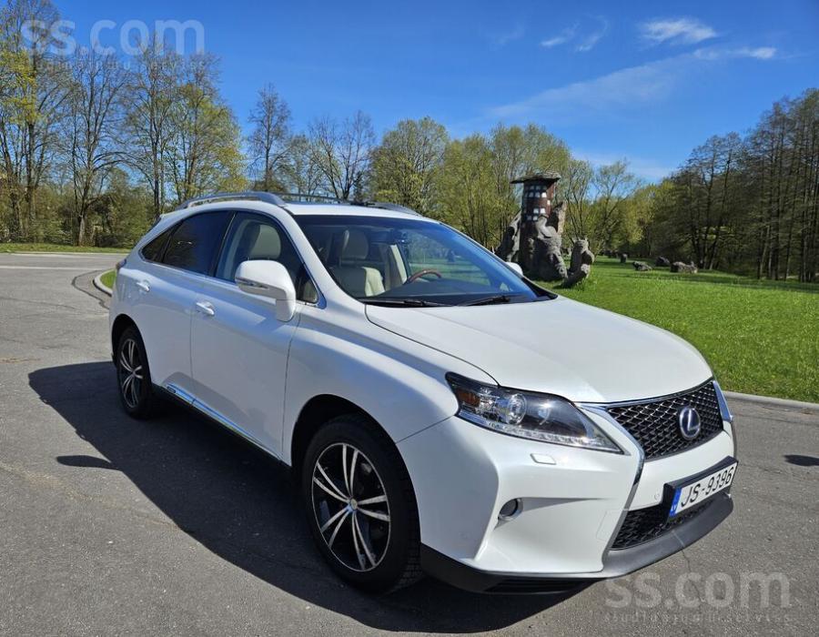 Balts Lexus RX 2012 Rīga, ar dzinēja tilpumu 3.50 L un nobraukumu 119 tūkst. km par 15800 €, foto 1 vietnē AUTOMOTO.COM.LV