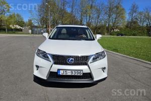 Balts Lexus RX 2012 Rīga, ar dzinēja tilpumu 3.50 L un nobraukumu 119 tūkst. km par 15800 €, foto 2 vietnē AUTOMOTO.COM.LV