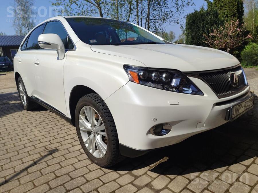 Balts Lexus RX 2012 Rīga, ar dzinēja tilpumu 3.50 L un nobraukumu 288 tūkst. km par 14500 €, foto 2 vietnē AUTOMOTO.COM.LV