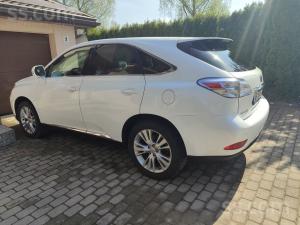 Balts Lexus RX 2012 Rīga, ar dzinēja tilpumu 3.50 L un nobraukumu 288 tūkst. km par 14500 €, foto 4 vietnē AUTOMOTO.COM.LV
