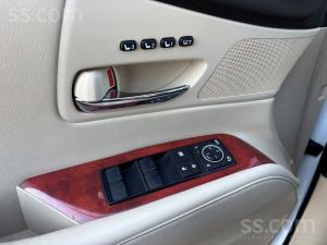Белый Лексус РХ 2012 в Рига, объемом двигателя 3.50 л и пробегом 210 тыс. км за 11950 €, фото 20 на AUTOMOTO.COM.LV