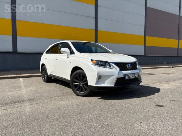 Balts Lexus RX 2012 Rīga, ar dzinēja tilpumu 3.50 L un nobraukumu 267 tūkst. km par 14444 €, foto 1 vietnē AUTOMOTO.COM.LV