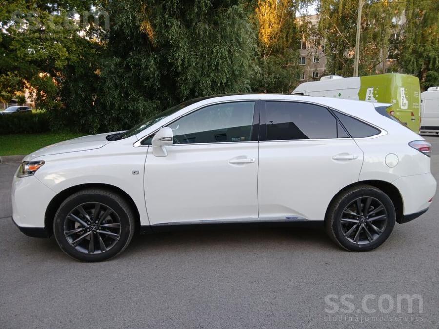 Balts Lexus RX 2012 Rīga, ar dzinēja tilpumu 3.50 L un nobraukumu 173 tūkst. km par 17500 €, foto 3 vietnē AUTOMOTO.COM.LV