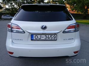 Balts Lexus RX 2012 Rīga, ar dzinēja tilpumu 3.50 L un nobraukumu 173 tūkst. km par 17500 €, foto 5 vietnē AUTOMOTO.COM.LV