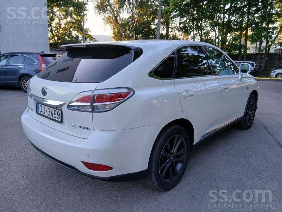 Balts Lexus RX 2012 Rīga, ar dzinēja tilpumu 3.50 L un nobraukumu 173 tūkst. km par 17500 €, foto 6 vietnē AUTOMOTO.COM.LV