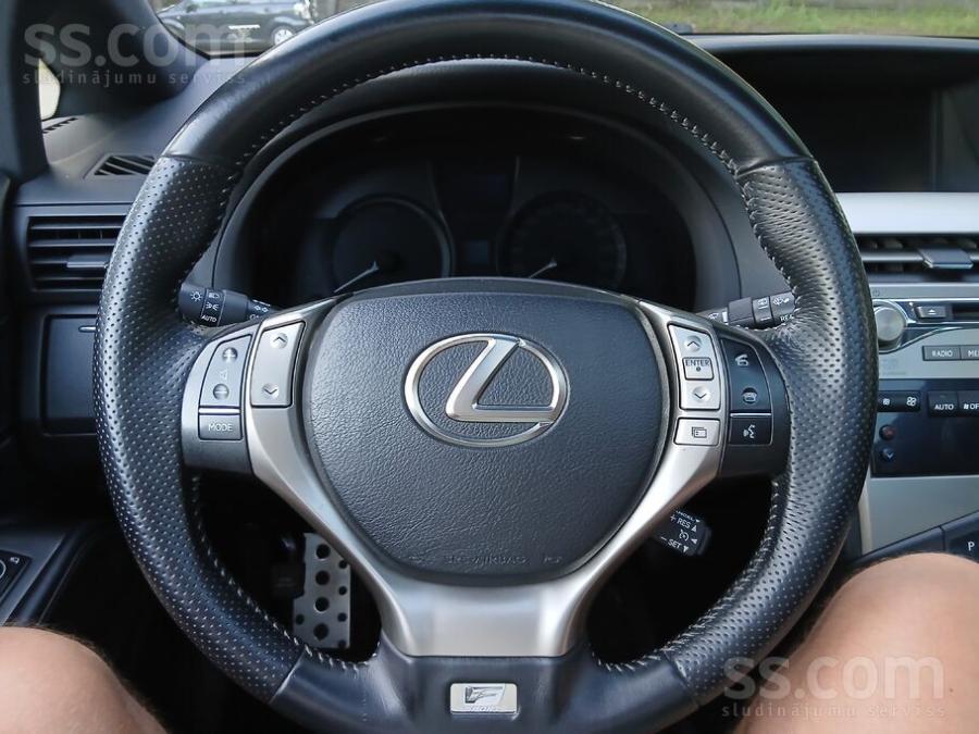 Balts Lexus RX 2012 Rīga, ar dzinēja tilpumu 3.50 L un nobraukumu 173 tūkst. km par 17500 €, foto 16 vietnē AUTOMOTO.COM.LV