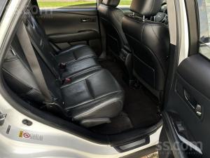 White Lexus RX 2012 in Riga, with an engine capacity of 3.50 L and mileage of 293 thousand km for 13100 €, photo 24 on AUTOMOTO.COM.LV