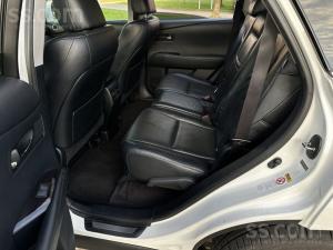 White Lexus RX 2012 in Riga, with an engine capacity of 3.50 L and mileage of 293 thousand km for 13100 €, photo 25 on AUTOMOTO.COM.LV