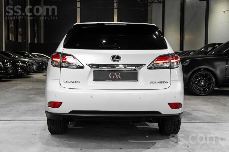Balts Lexus RX 2013 Rīga, ar dzinēja tilpumu 3.50 L un nobraukumu 127 tūkst. km par 19900 €, foto 6 vietnē AUTOMOTO.COM.LV