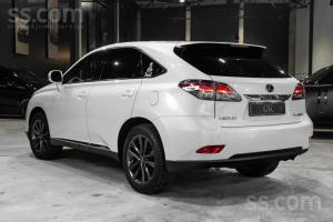 Balts Lexus RX 2013 Rīga, ar dzinēja tilpumu 3.50 L un nobraukumu 127 tūkst. km par 19900 €, foto 7 vietnē AUTOMOTO.COM.LV