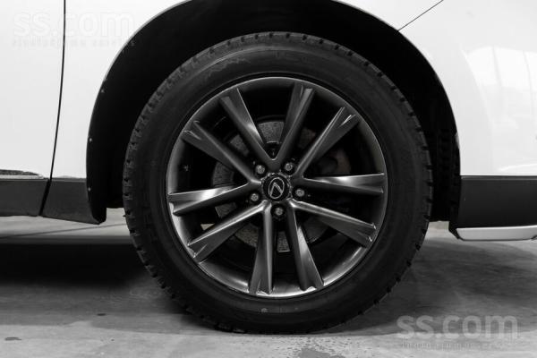 Balts Lexus RX 2013 Rīga, ar dzinēja tilpumu 3.50 L un nobraukumu 127 tūkst. km par 19900 €, foto 7 vietnē AUTOMOTO.COM.LV