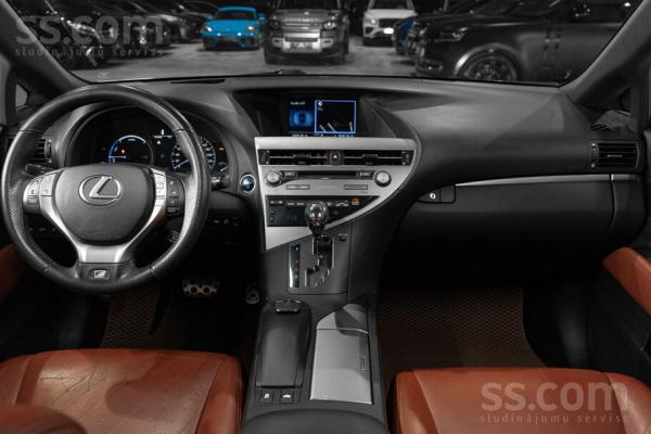 Balts Lexus RX 2013 Rīga, ar dzinēja tilpumu 3.50 L un nobraukumu 127 tūkst. km par 19900 €, foto 10 vietnē AUTOMOTO.COM.LV