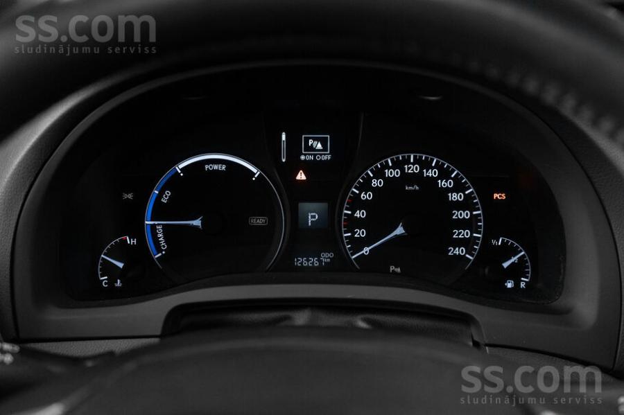 Balts Lexus RX 2013 Rīga, ar dzinēja tilpumu 3.50 L un nobraukumu 127 tūkst. km par 19900 €, foto 21 vietnē AUTOMOTO.COM.LV