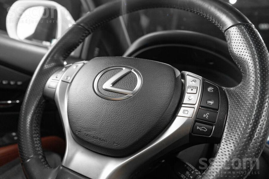 Balts Lexus RX 2013 Rīga, ar dzinēja tilpumu 3.50 L un nobraukumu 127 tūkst. km par 19900 €, foto 22 vietnē AUTOMOTO.COM.LV