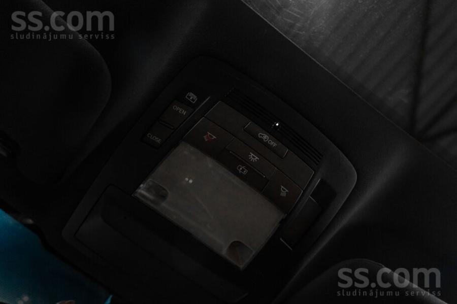 Balts Lexus RX 2013 Rīga, ar dzinēja tilpumu 3.50 L un nobraukumu 127 tūkst. km par 19900 €, foto 24 vietnē AUTOMOTO.COM.LV