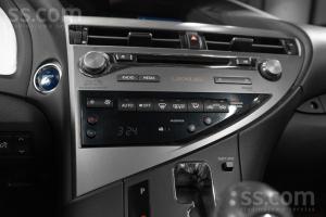 Balts Lexus RX 2013 Rīga, ar dzinēja tilpumu 3.50 L un nobraukumu 127 tūkst. km par 19900 €, foto 27 vietnē AUTOMOTO.COM.LV