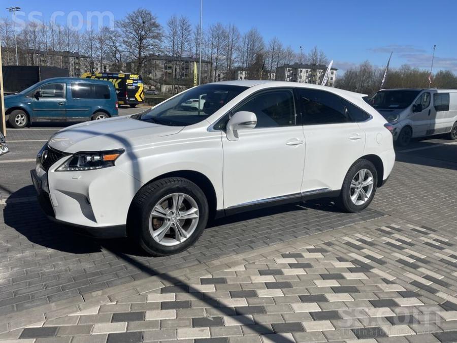 Balts Lexus RX 2013 Rīga, ar dzinēja tilpumu 3.50 L un nobraukumu 165 tūkst. km par 18850 €, foto 13 vietnē AUTOMOTO.COM.LV