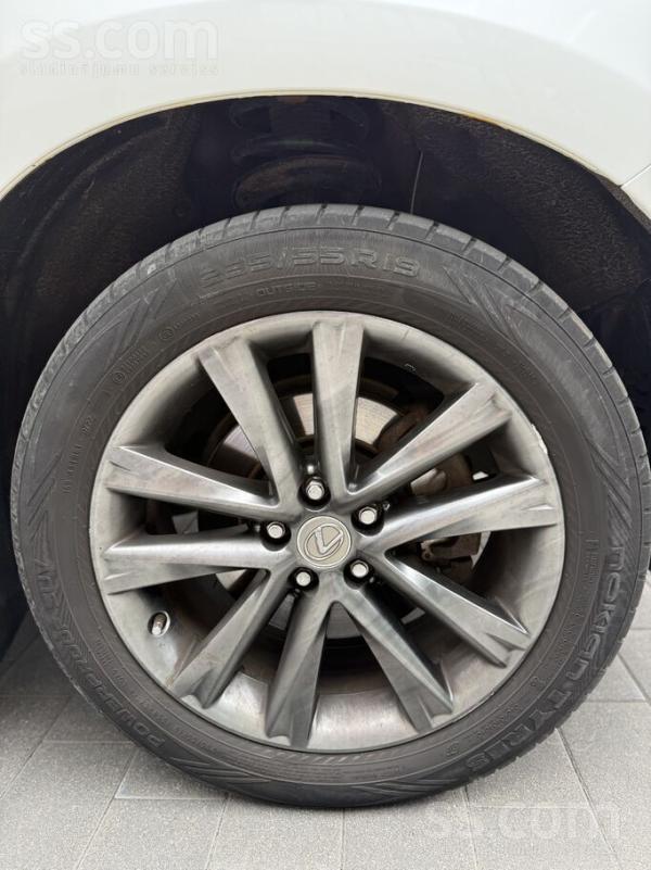 Balts Lexus RX 2014 Rīga, ar dzinēja tilpumu 3.50 L un nobraukumu 145 tūkst. km par 21000 €, foto 9 vietnē AUTOMOTO.COM.LV