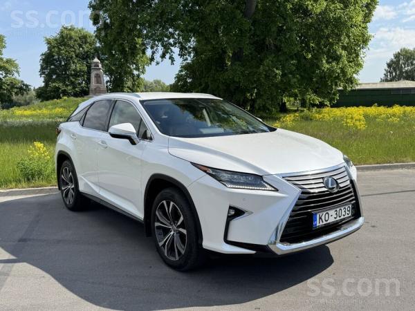 Balts Lexus RX 2016 Rīga, ar dzinēja tilpumu 2.00 L un nobraukumu 0 tūkst. km par 24550 €, foto 3 vietnē AUTOMOTO.COM.LV