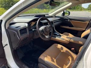 White Lexus RX 2016 in Riga, with an engine capacity of 2.00 L and mileage of 0 thousand km for 24550 €, photo 10 on AUTOMOTO.COM.LV