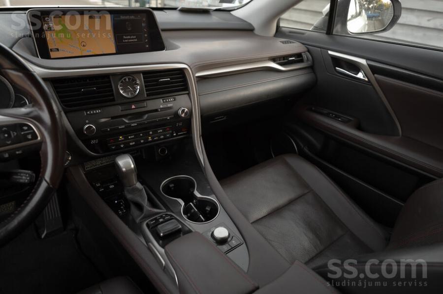 Balts Lexus RX 2017 Jelgava, ar dzinēja tilpumu 2.00 L un nobraukumu 0 tūkst. km par 23500 €, foto 19 vietnē AUTOMOTO.COM.LV