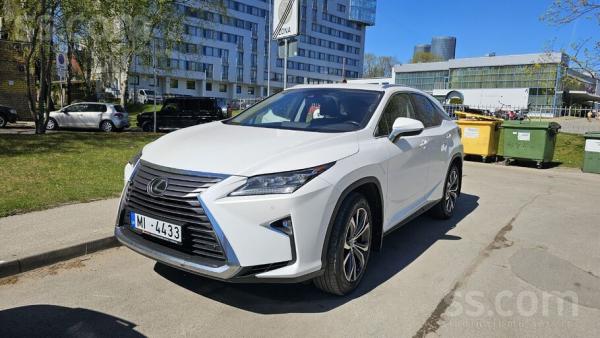 Balts Lexus RX 2017 Rīga, ar dzinēja tilpumu 2.00 L un nobraukumu 171 tūkst. km par 29500 €, foto 9 vietnē AUTOMOTO.COM.LV
