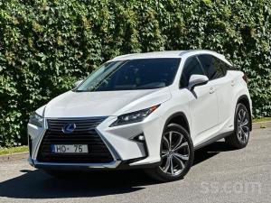 Balts Lexus RX 2018 Rīga, ar dzinēja tilpumu 3.50 L un nobraukumu 138 tūkst. km par 32390 €, foto  vietnē AUTOMOTO.COM.LV