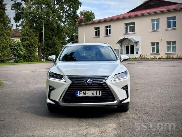 Balts Lexus RX 2018 Rīga, ar dzinēja tilpumu 3.50 L un nobraukumu 235 tūkst. km par 26900 €, foto 2 vietnē AUTOMOTO.COM.LV
