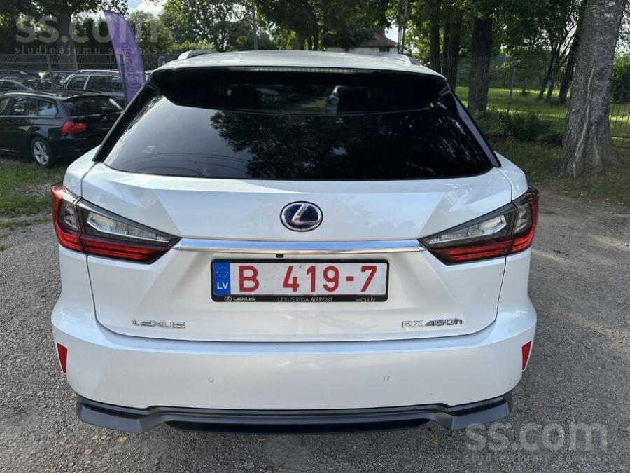 Белый Лексус РХ 2018 в Рига, объемом двигателя 3.50 л и пробегом 149 тыс. км за 30290 €, фото 5 на AUTOMOTO.COM.LV