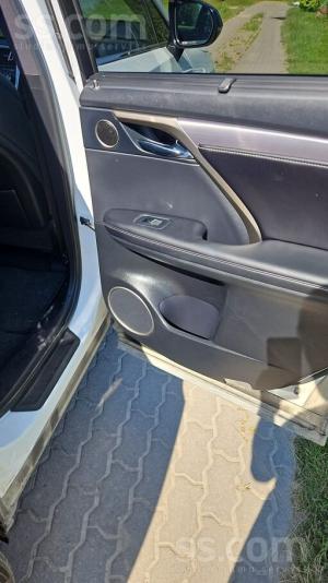 White Lexus RX 2020 in Riga, with an engine capacity of 3.50 L and mileage of 139 thousand km for 46000 €, photo 17 on AUTOMOTO.COM.LV