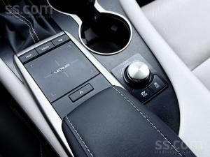 Balts Lexus RX 2022 Rīga, ar dzinēja tilpumu 3.50 L un nobraukumu 34 tūkst. km par 55000 €, foto 20 vietnē AUTOMOTO.COM.LV