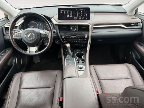 White Lexus RX 2022 in Riga, with an engine capacity of 3.50 L and mileage of 44 thousand km for 43700 €, photo 10 on AUTOMOTO.COM.LV
