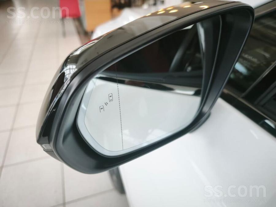 Balts Lexus RX 2023 Rīga, ar dzinēja tilpumu 2.40 L un nobraukumu 18 tūkst. km par 65900 €, foto 20 vietnē AUTOMOTO.COM.LV