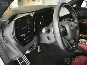 Balts Lexus RX 2023 Rīga, ar dzinēja tilpumu 2.40 L un nobraukumu 18 tūkst. km par 65900 €, foto 22 vietnē AUTOMOTO.COM.LV