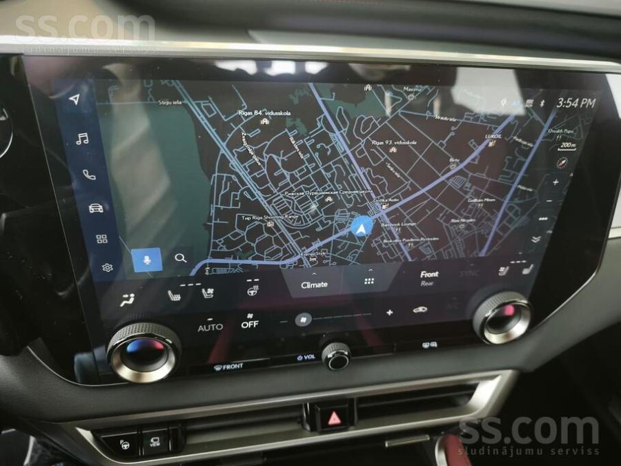 Balts Lexus RX 2023 Rīga, ar dzinēja tilpumu 2.40 L un nobraukumu 18 tūkst. km par 65900 €, foto 28 vietnē AUTOMOTO.COM.LV