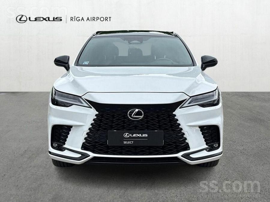 Balts Lexus RX 2023 Rīga, ar dzinēja tilpumu 2.40 L un nobraukumu 68 tūkst. km par 68300 €, foto 6 vietnē AUTOMOTO.COM.LV
