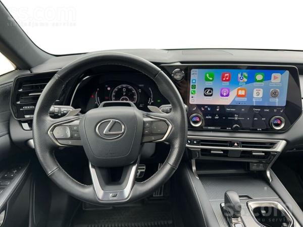 White Lexus RX 2023 in Riga, with an engine capacity of 2.40 L and mileage of 68 thousand km for 68300 €, photo 9 on AUTOMOTO.COM.LV