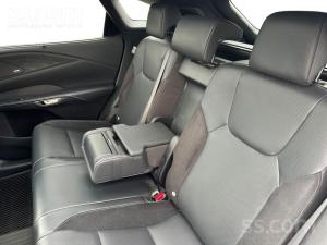Balts Lexus RX 2023 Rīga, ar dzinēja tilpumu 2.40 L un nobraukumu 68 tūkst. km par 68300 €, foto 20 vietnē AUTOMOTO.COM.LV