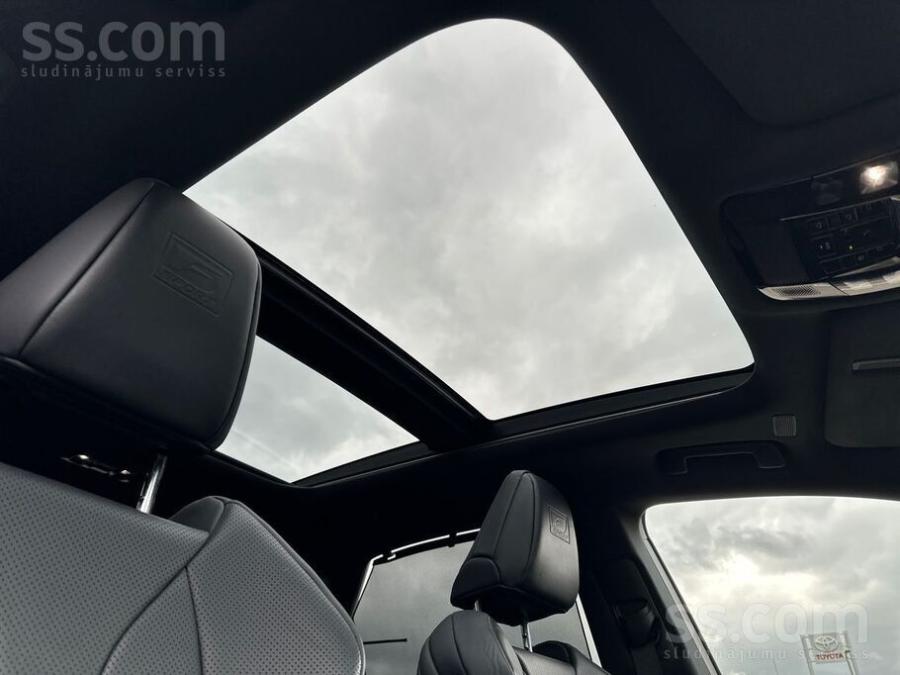 Balts Lexus RX 2023 Rīga, ar dzinēja tilpumu 2.40 L un nobraukumu 68 tūkst. km par 68300 €, foto 22 vietnē AUTOMOTO.COM.LV