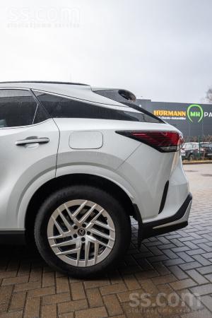Balts Lexus RX 2024 Rīga, ar dzinēja tilpumu 2.50 L un nobraukumu 43 tūkst. km par 69900 €, foto 16 vietnē AUTOMOTO.COM.LV