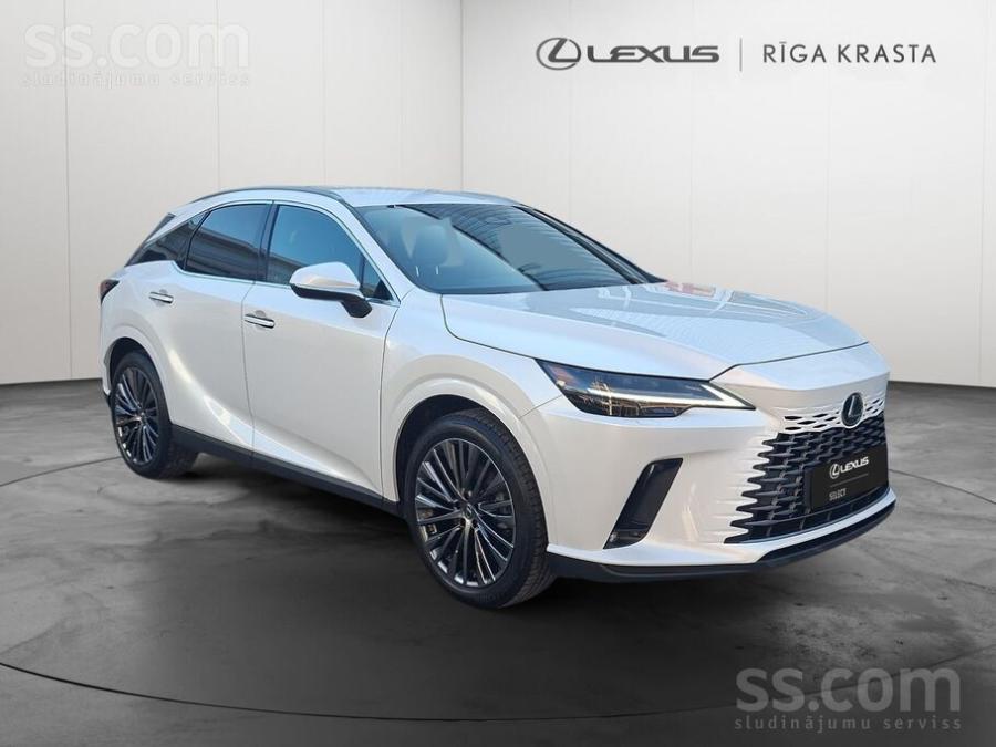 Balts Lexus RX 2024 Rīga, ar dzinēja tilpumu 2.50 L un nobraukumu 68 tūkst. km par 63000 €, foto 4 vietnē AUTOMOTO.COM.LV