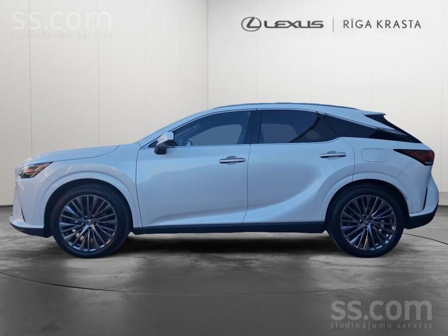 Balts Lexus RX 2024 Rīga, ar dzinēja tilpumu 2.50 L un nobraukumu 68 tūkst. km par 63000 €, foto 8 vietnē AUTOMOTO.COM.LV