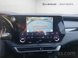 Balts Lexus RX 2024 Rīga, ar dzinēja tilpumu 2.50 L un nobraukumu 68 tūkst. km par 63000 €, foto 17 vietnē AUTOMOTO.COM.LV