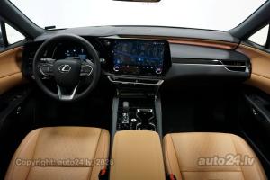 Balts Lexus RX 2025 Tartu, ar dzinēja tilpumu 2.50 L un nobraukumu 7 tūkst. km par 87290 €, foto 8 vietnē AUTOMOTO.COM.LV