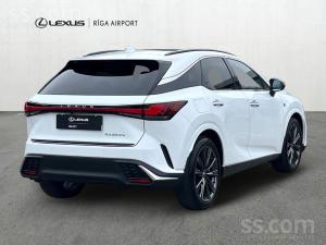 Balts Lexus RX 2025 Rīga, ar dzinēja tilpumu 2.50 L un nobraukumu 13 tūkst. km par 76900 €, foto 3 vietnē AUTOMOTO.COM.LV
