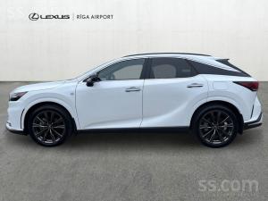 Balts Lexus RX 2025 Rīga, ar dzinēja tilpumu 2.50 L un nobraukumu 13 tūkst. km par 76900 €, foto 4 vietnē AUTOMOTO.COM.LV