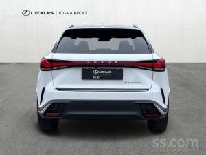 Balts Lexus RX 2025 Rīga, ar dzinēja tilpumu 2.50 L un nobraukumu 13 tūkst. km par 76900 €, foto 5 vietnē AUTOMOTO.COM.LV