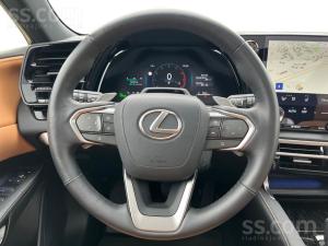 Balts Lexus RX 2025 Rīga, ar dzinēja tilpumu 2.50 L un nobraukumu 13 tūkst. km par 76900 €, foto 13 vietnē AUTOMOTO.COM.LV