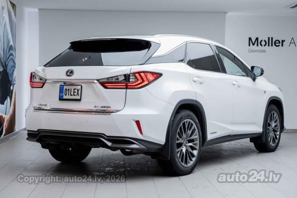 Balts Lexus RX 2017 Tallina, ar dzinēja tilpumu 3.50 L un nobraukumu 110 tūkst. km par 39500 €, foto 6 vietnē AUTOMOTO.COM.LV